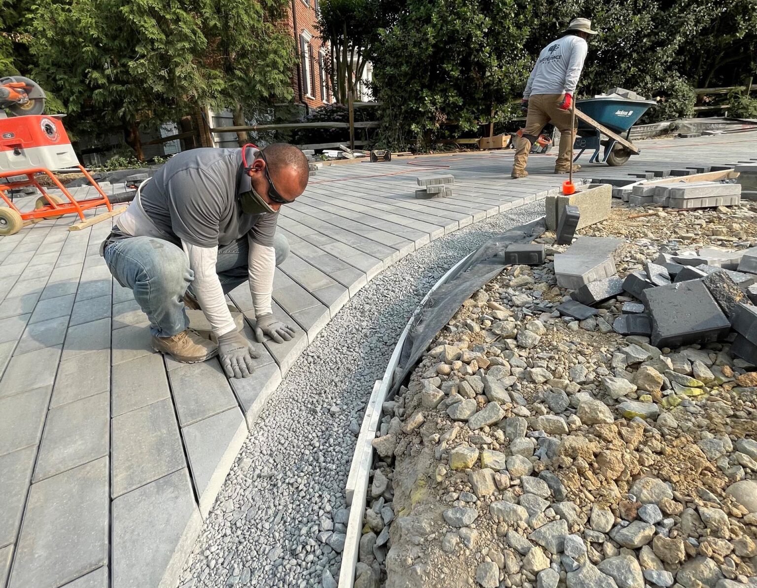 Lawn Care & Landscaping Services - Northern, VA - Independence Landscape